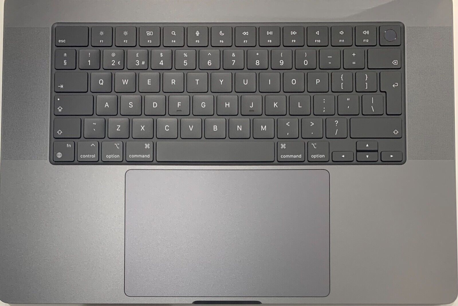 Apple MacBook Pro 16 Inch M3 Pro 12C CPU 18 Core GPU 18 GB Ram 512 SSD ...